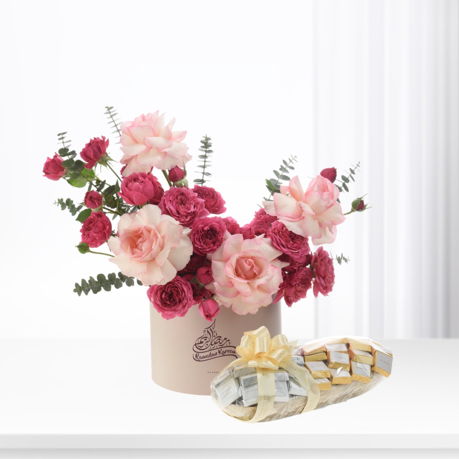 Arabesque Blush Rosette Ramadan Sweets Combo | ZUVEES – Zuvees.ae